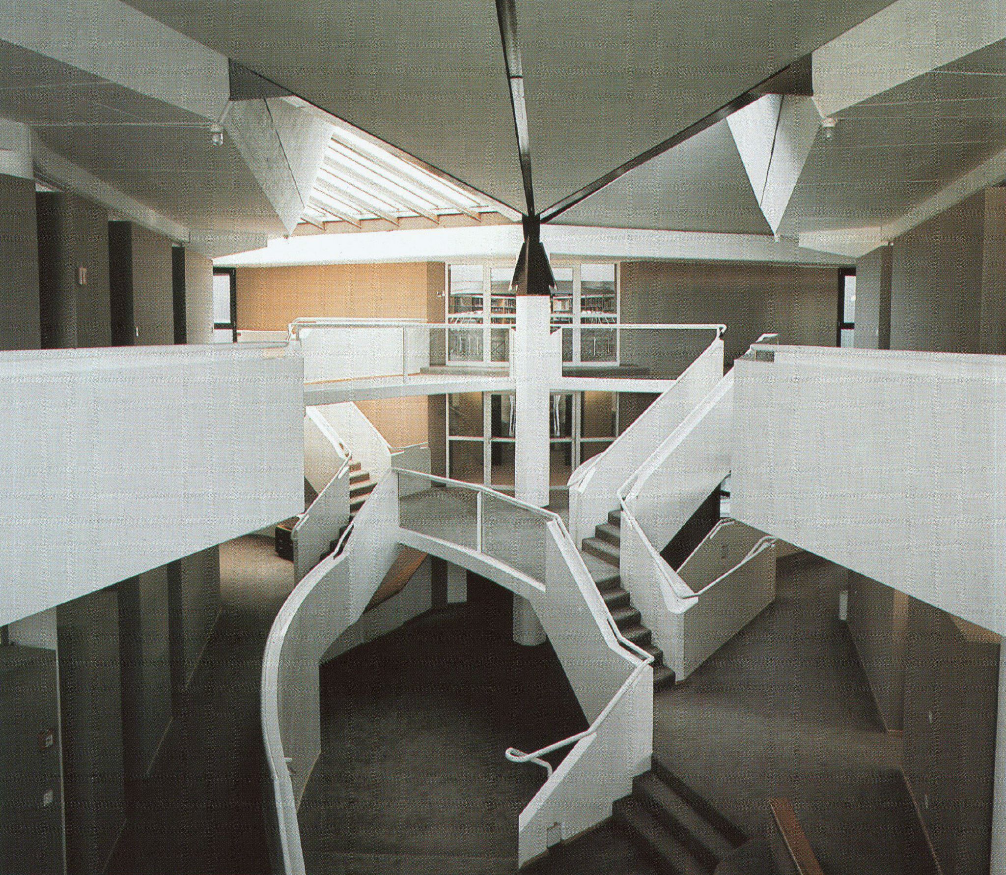 Hidden Architecture » European Southern Observatory - Hidden Architecture