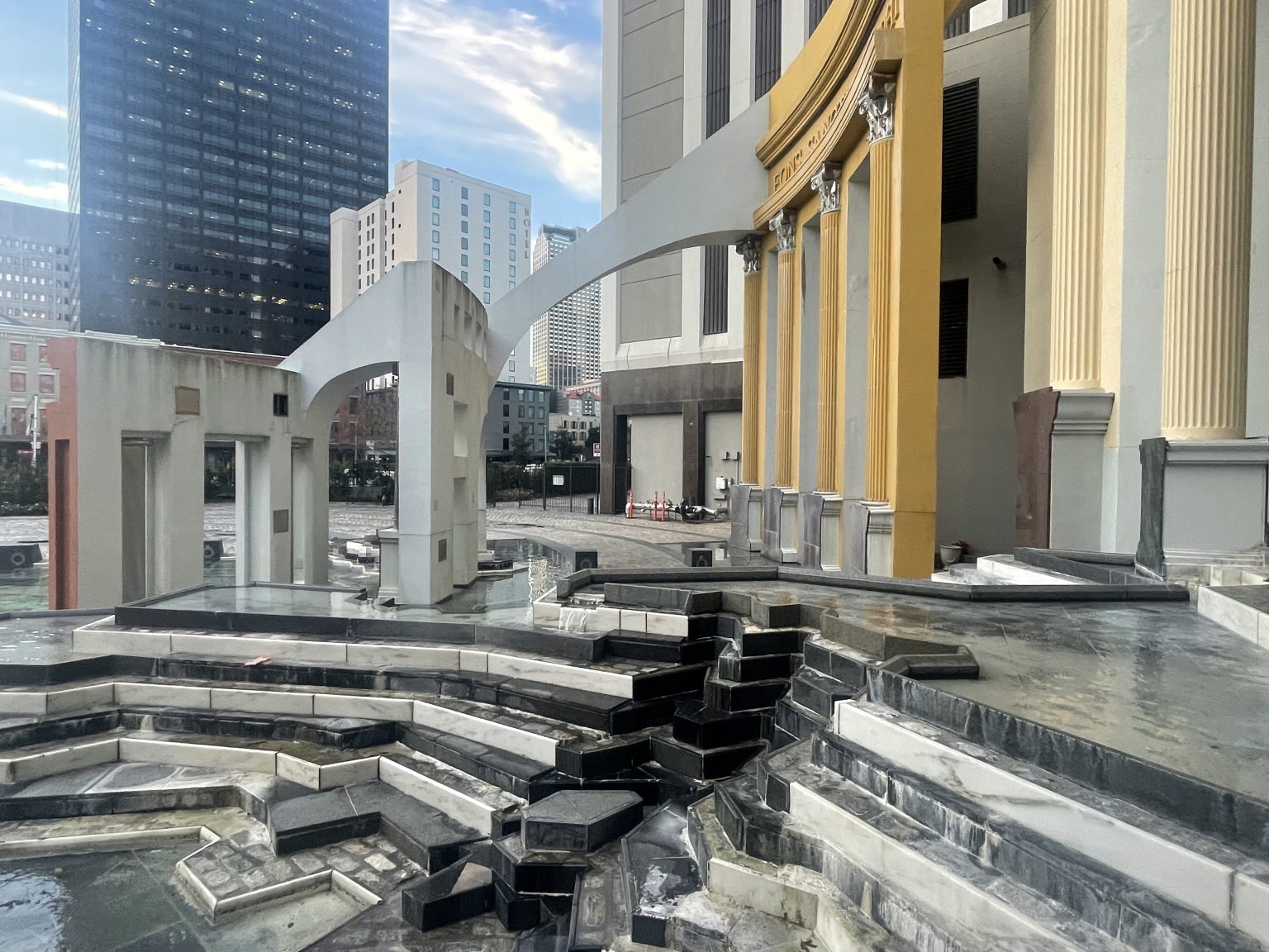 Hidden Architecture » Piazza d’Italia - Hidden Architecture